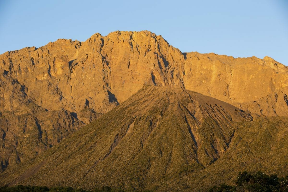 Tansania Mount Meru Trekking über Momella Route in 3 Tagen